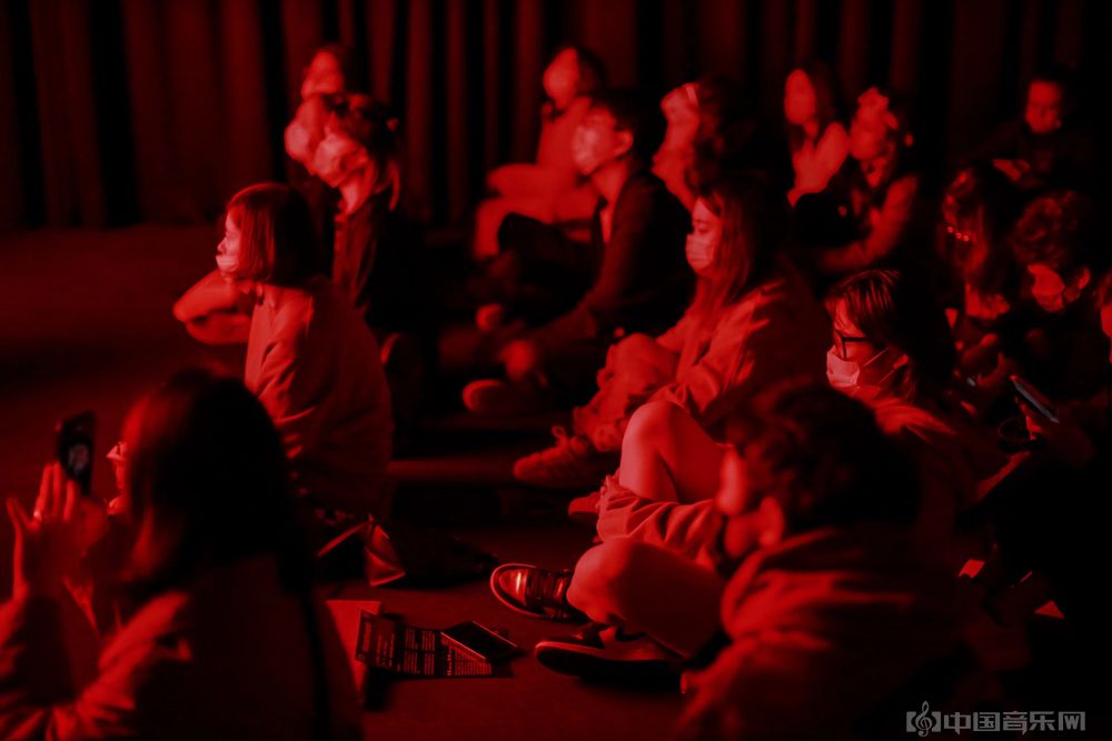 UCCA Lab | “抽离（detachment）”音乐艺术项目首演现场回顾 - 综合新闻 - 中国音乐网